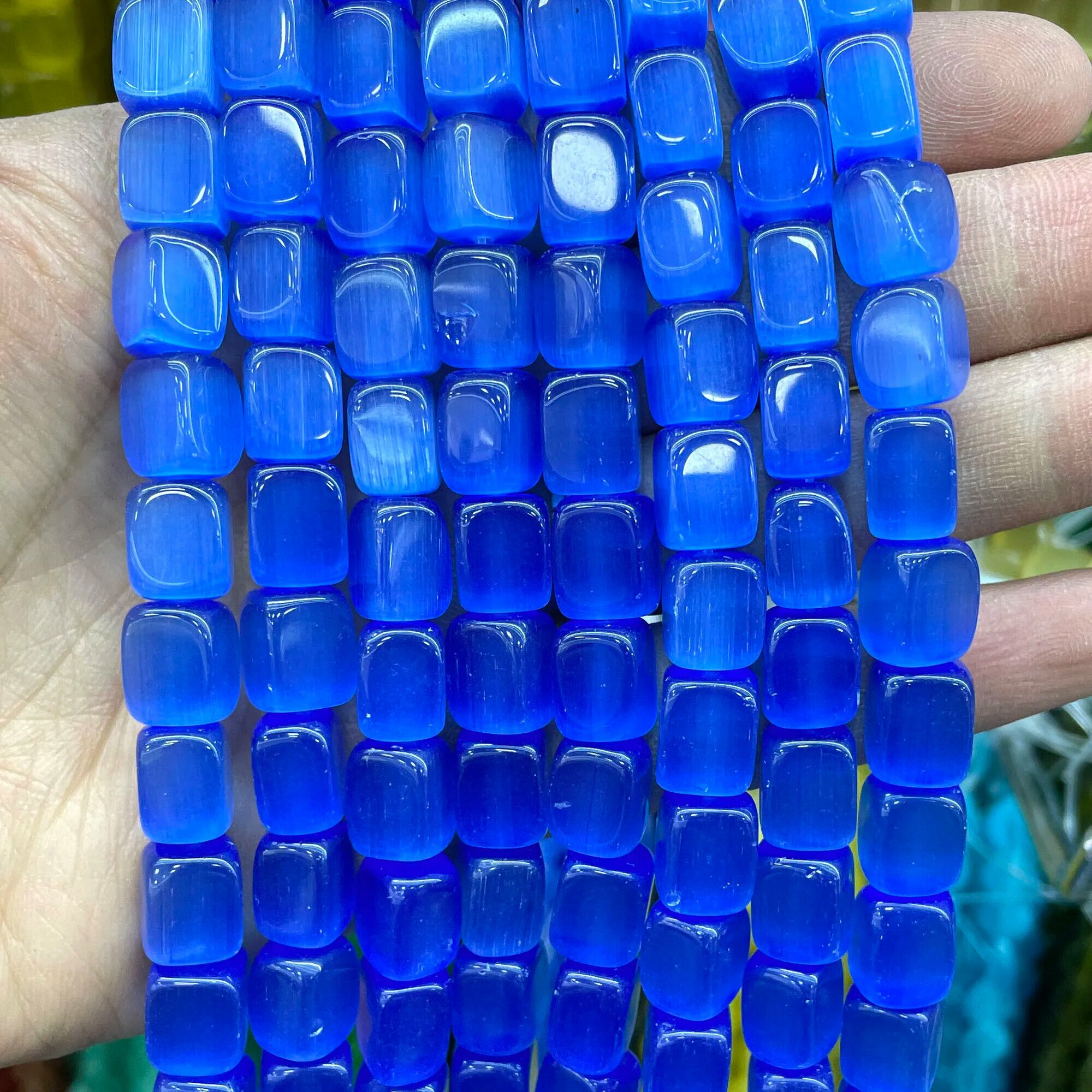 Бусины кошачий глаз синие 8x9 мм Royal Blue