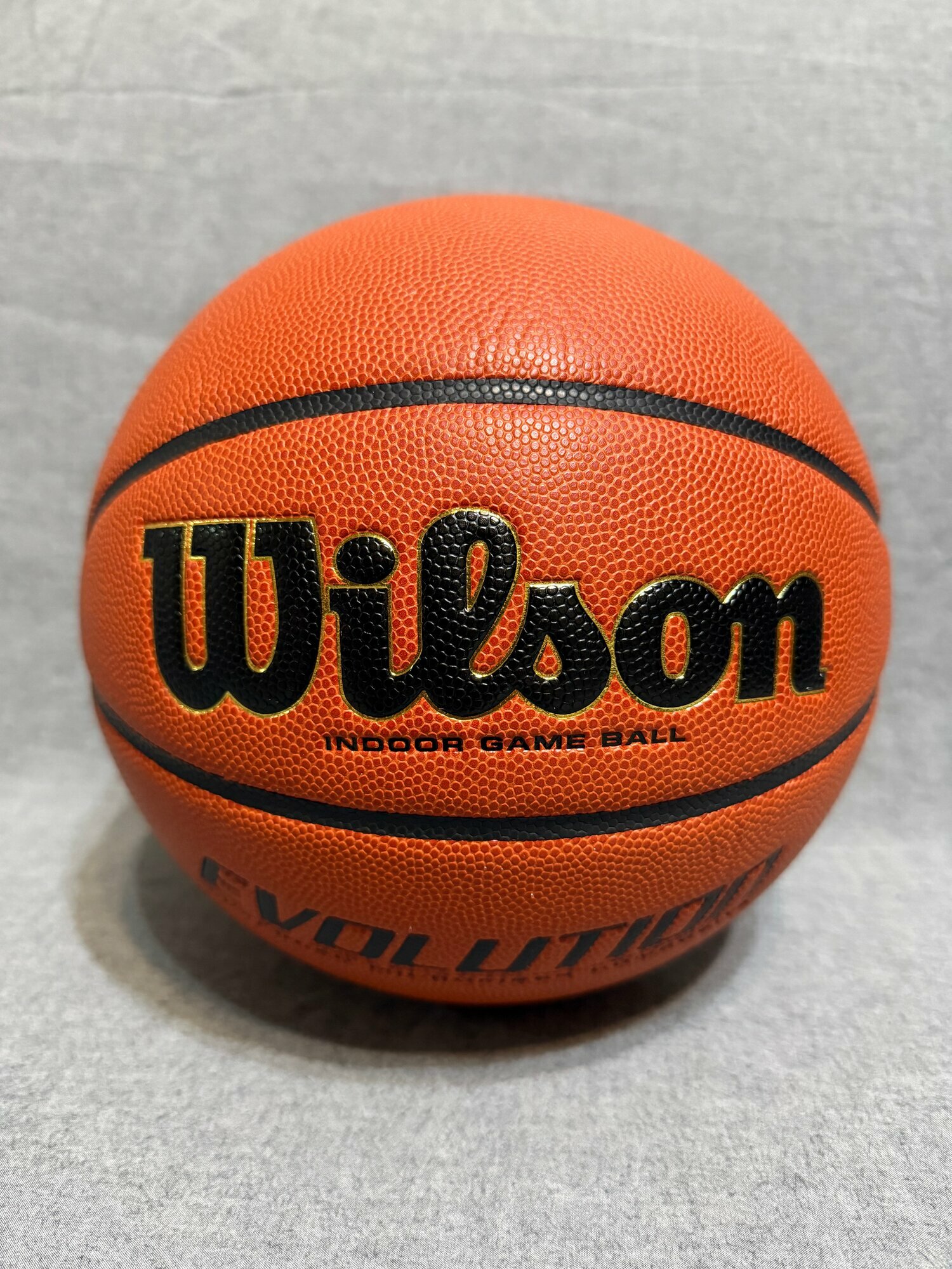 Баскетбольный мяч Wilson Evolution. Размер 7. Коричневый. Indoor