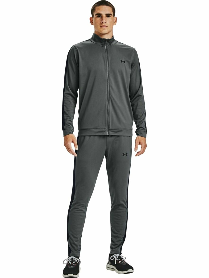 Костюм спортивный