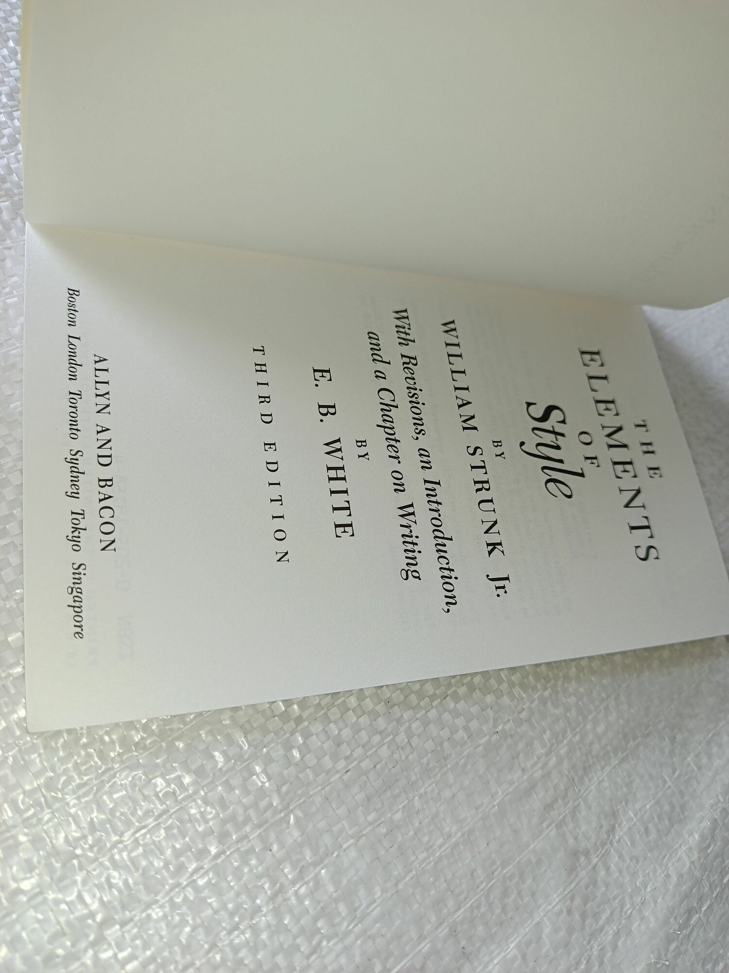 William Strunk, E. B. White, The Elements of Style — фото 1