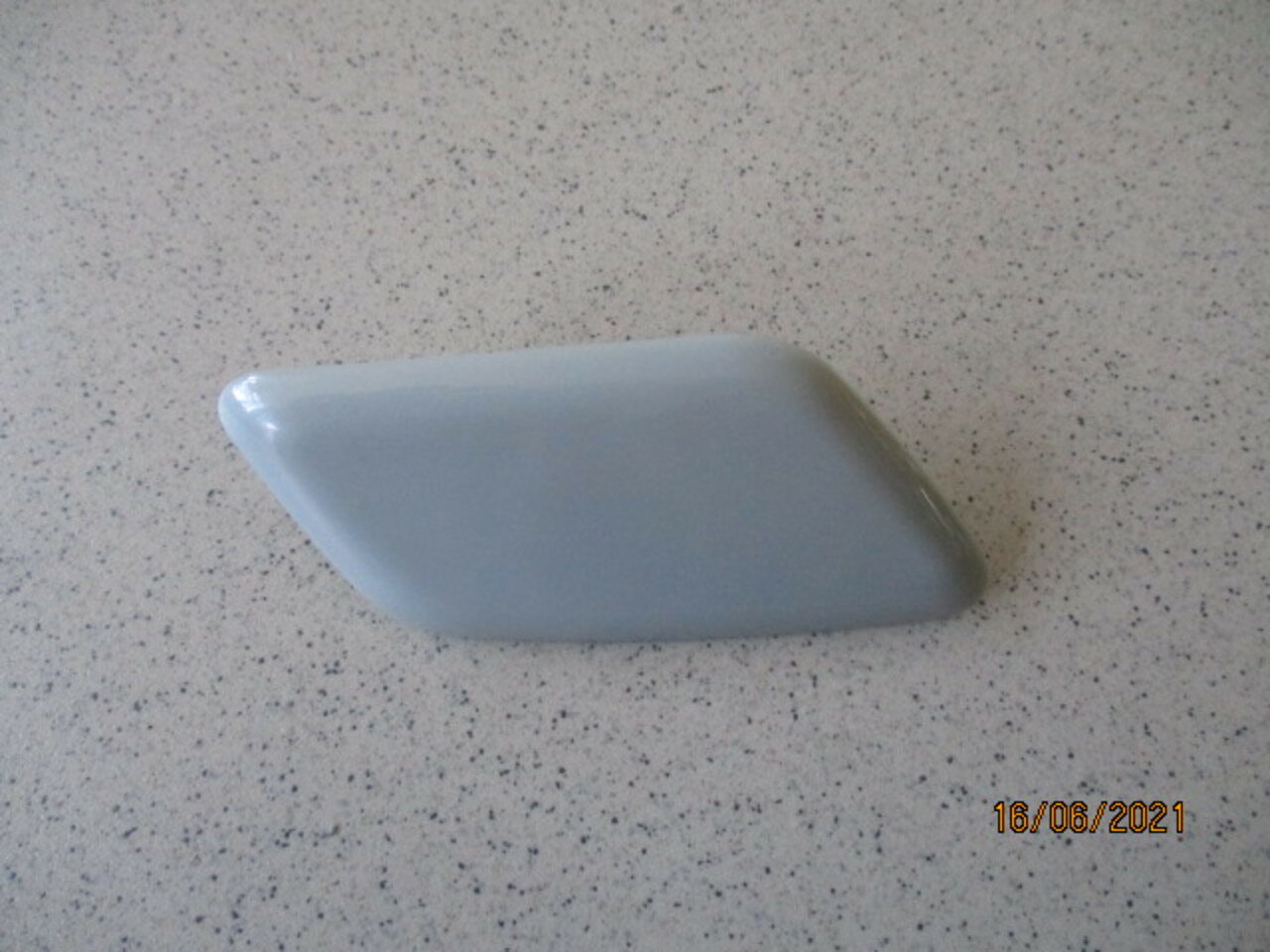 Крышка омывателя фары правая совместима с Nissan Patrol Y62 286583ZD1A