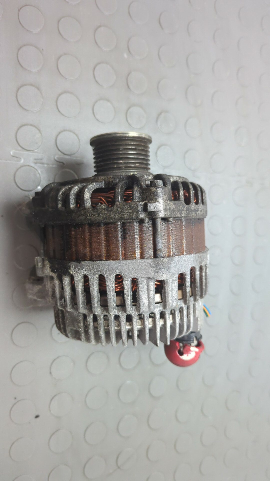 Генератор Nissan Qashqai Б/У