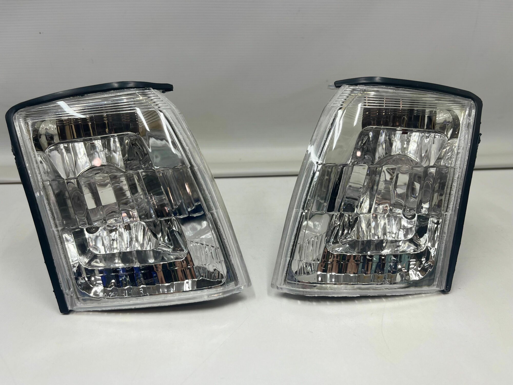 Фары автомобильные