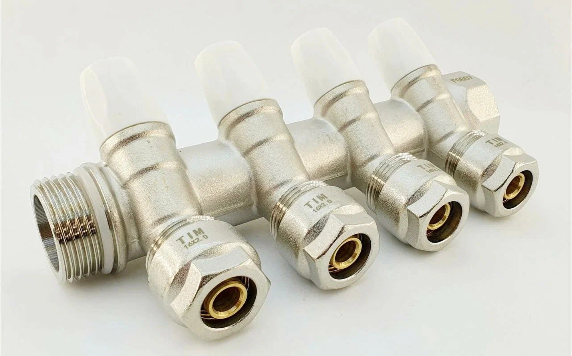 Коллектор вентильный 1х16(2.0) на 3 выхода (MR135N-1-C-3) TIM