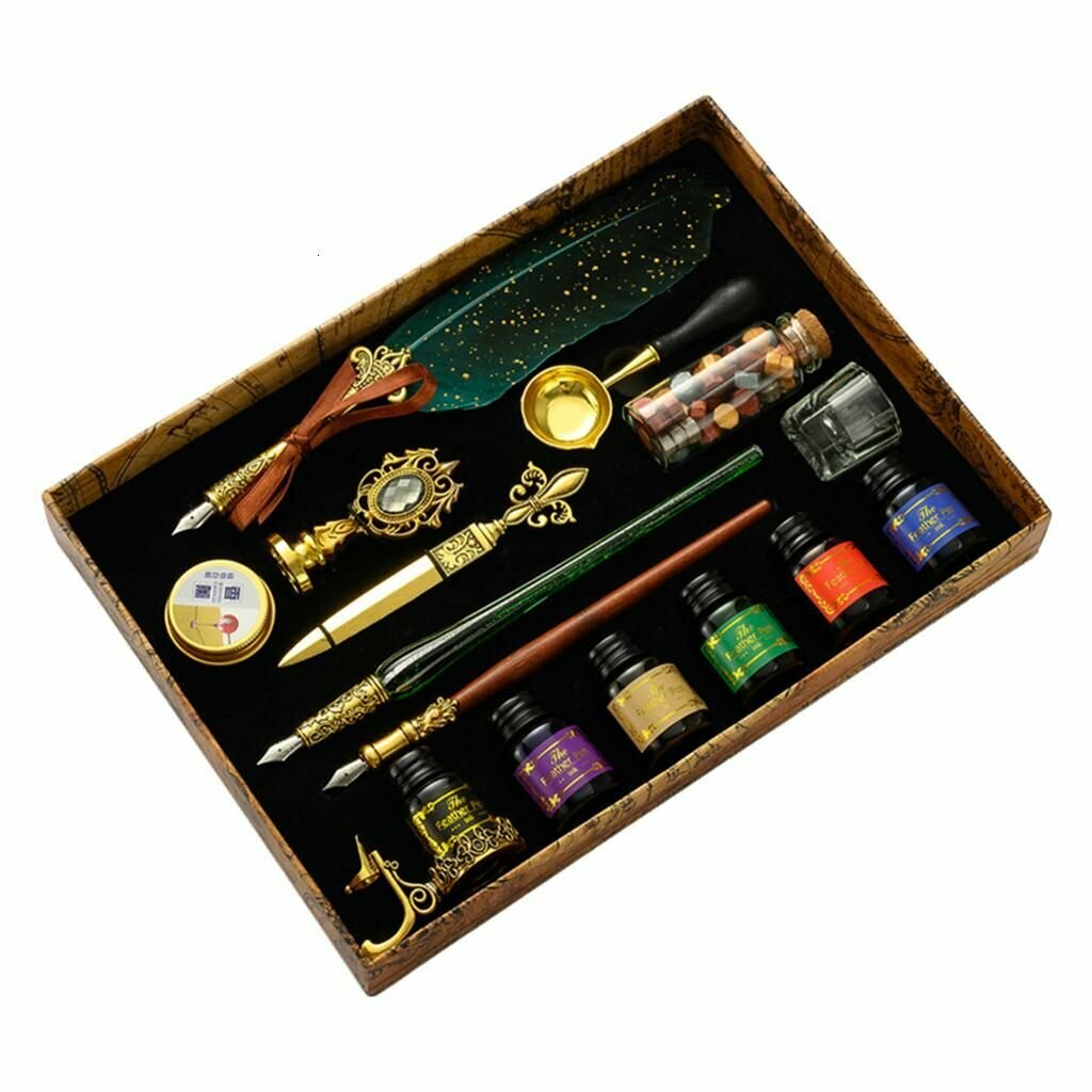 Антикварное перьевое перо, темно-зеленый