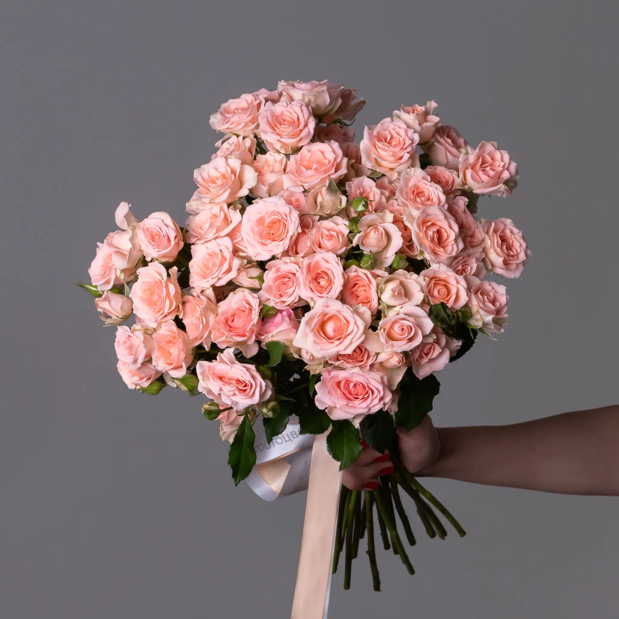 Букет Роза кустовая "Свит Сара" 15 шт Высота 50 см Премиум от "Простоцветы"