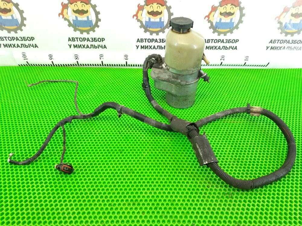 Насос эгур Opel Astra GTC H Z16XER 2004-2009