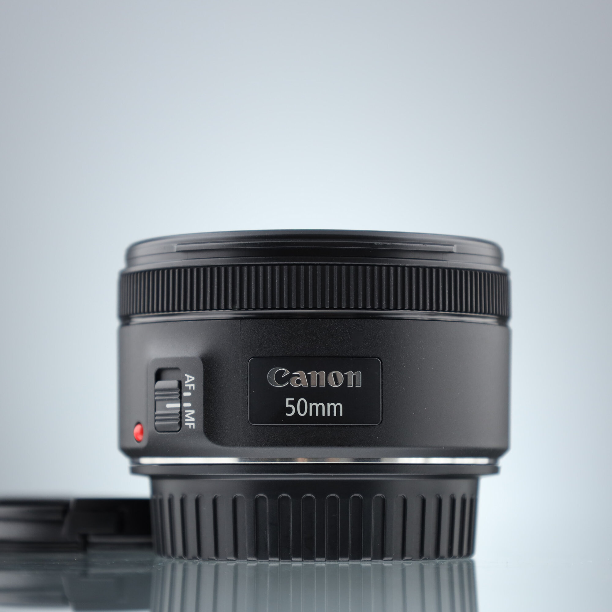 Объектив Canon EF 50mm STM, f/1,8, автофокус, ультразвуковой мотор