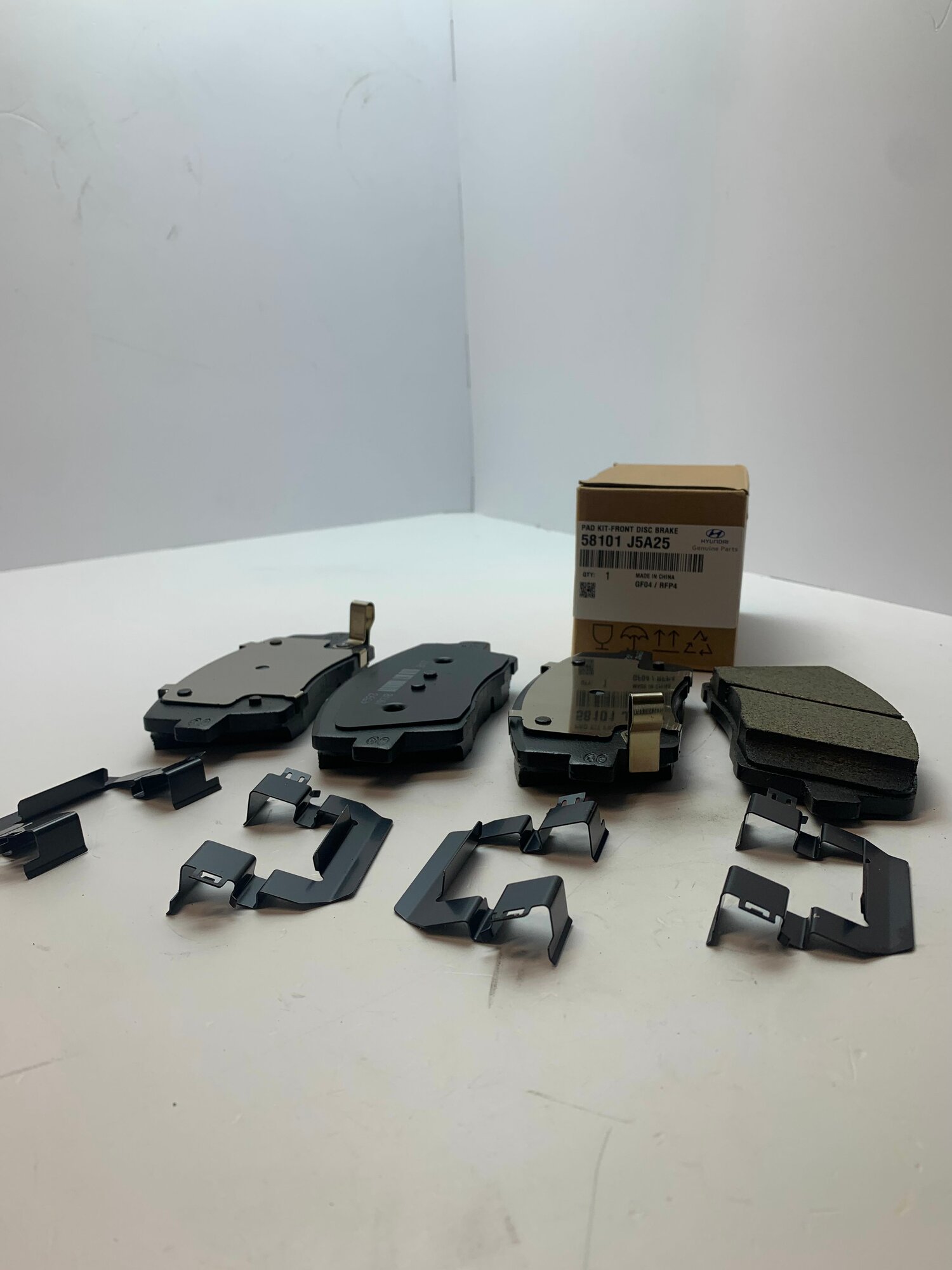 Колодки тормозные 58101J5A25 HYUNDAI-KIA