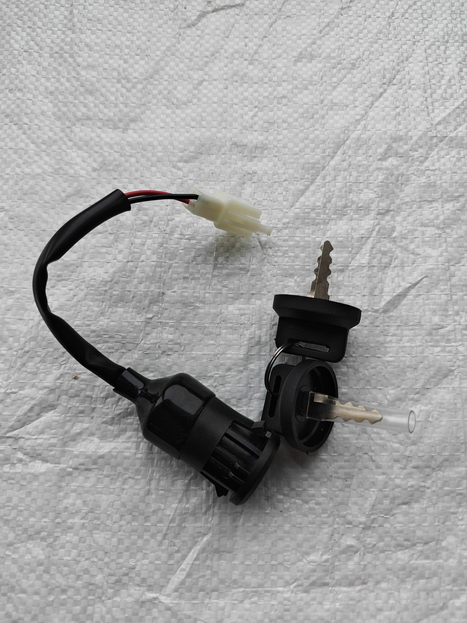 Замок зажигания снегохода COMPASS 200 (19-2)