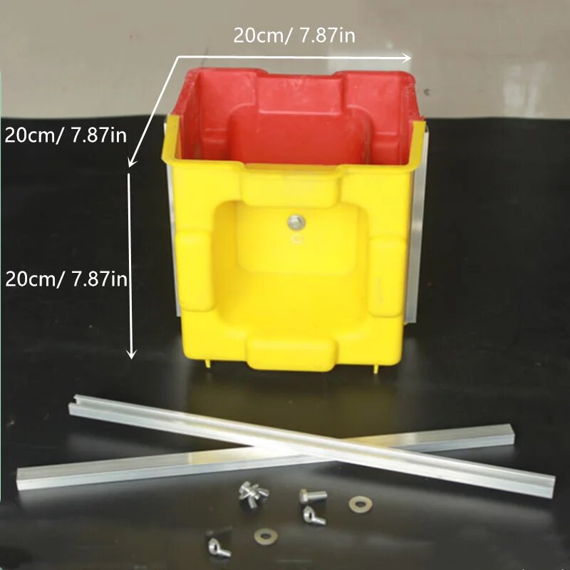 Пластиковая форма для бетонных блоков 20х20х20 см
