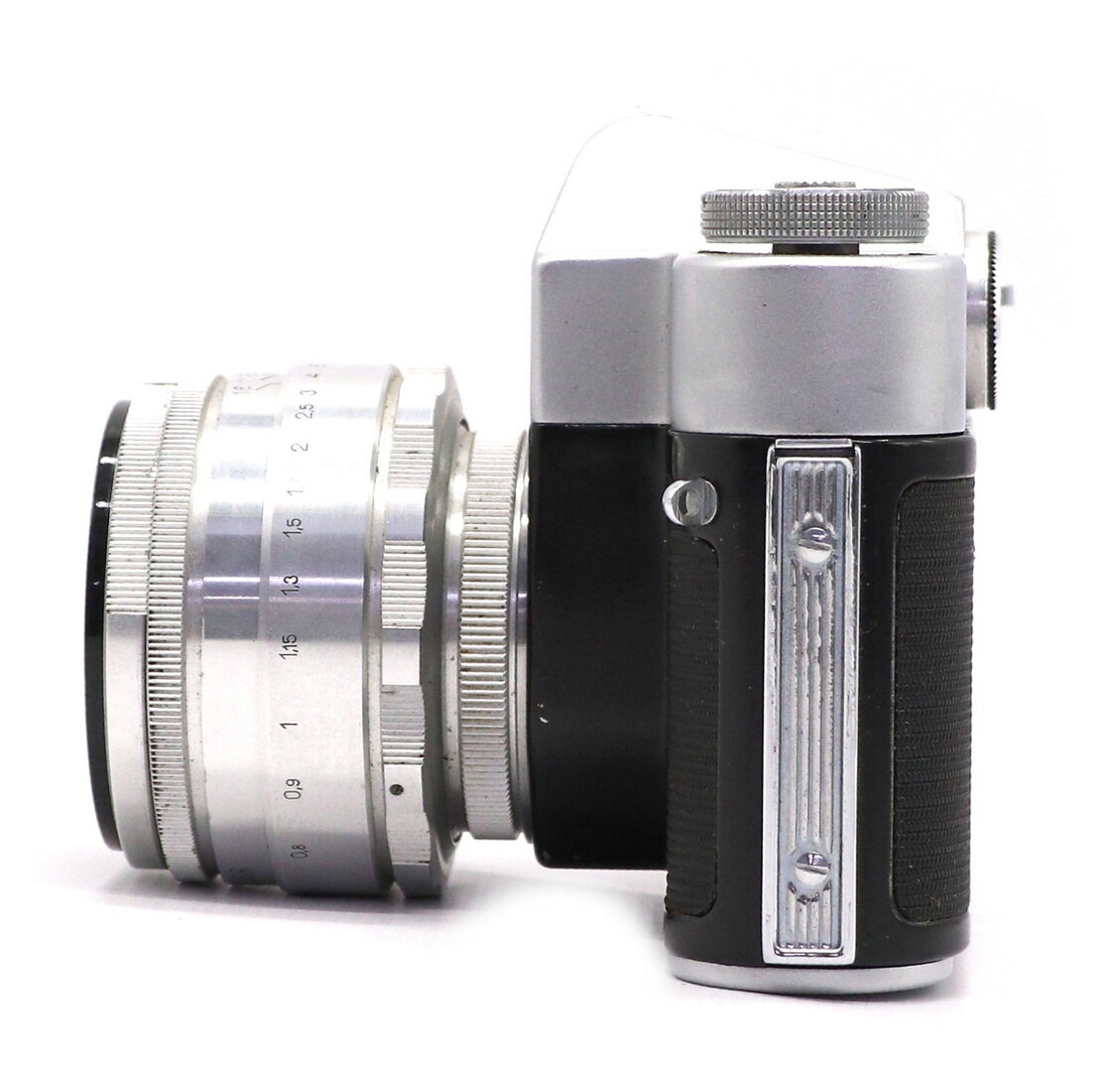 Пленочный фотоаппарат Зенит 3М + Гелиос-44 silver