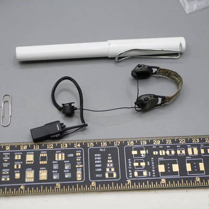 FS 73050 Радионаушники для фигурок 1/6