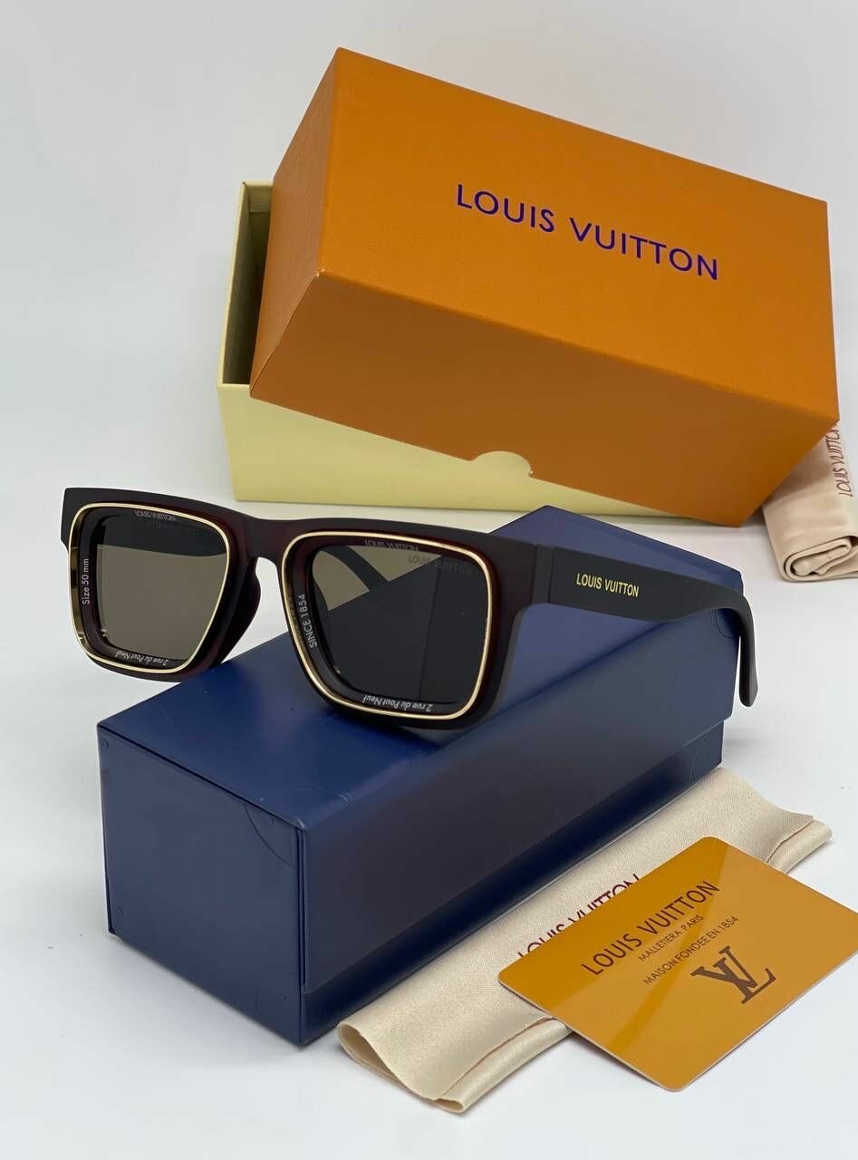 Солнцезащитные очки Louis Vuitton