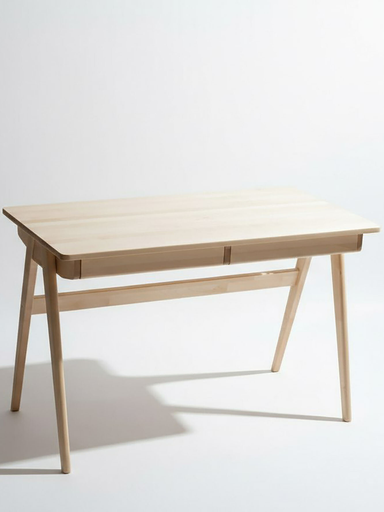 Письменный стол Minimal, массив берёза, ящики, направляющие шариковые, 110х60х75 см