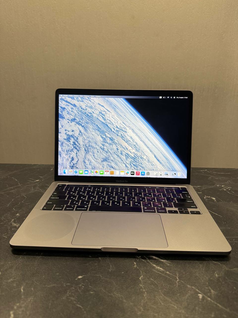 Ноутбук Apple MacBook Pro 13 2020, Intel Core i5 1,4 ГГц, RAM 16 ГБ, SSD 256 ГБ, Intel Iris Plus Graphics 645