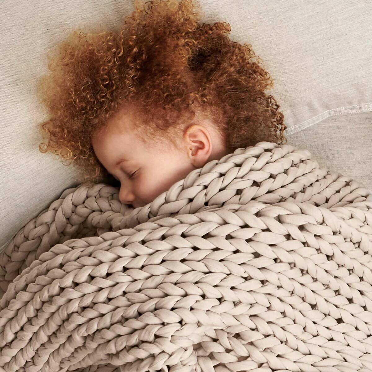 Bearaby Утяжеленное одеяло Cotton Weighted Blanket, бежевое