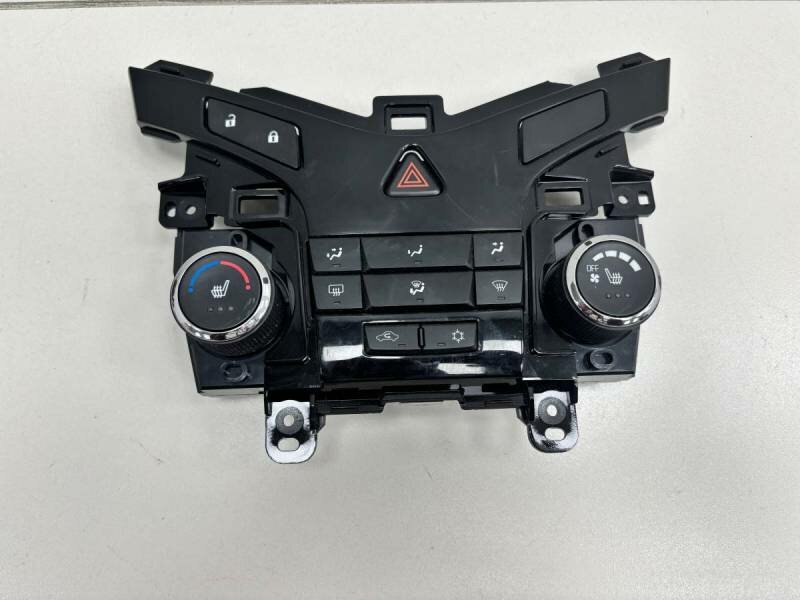 Блок управления климатической установкой Chevrolet Cruze J300/J305 2008-2015