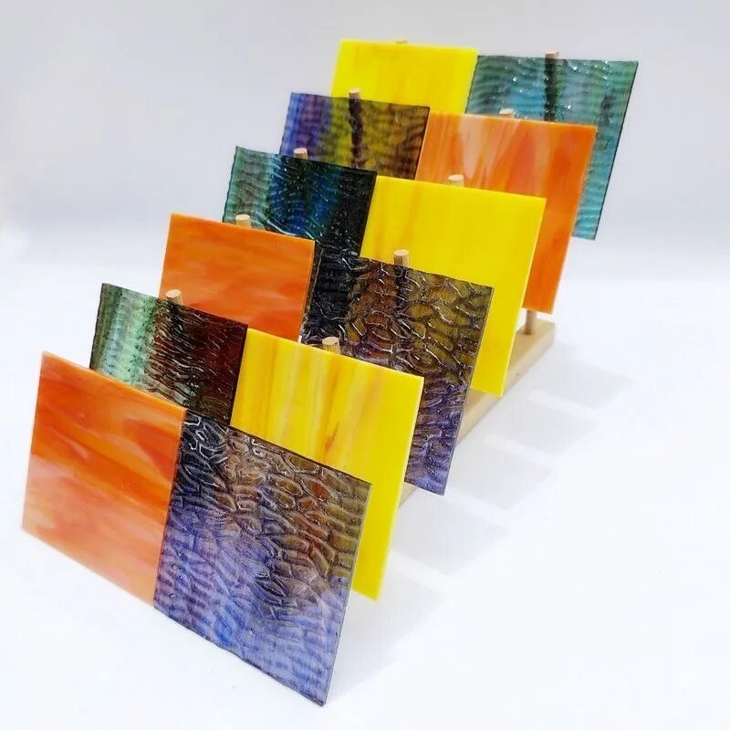 Набор витражного стекла 12 единиц 10 на10 см Красный, оранжевый, синий, прозрачное стекло.