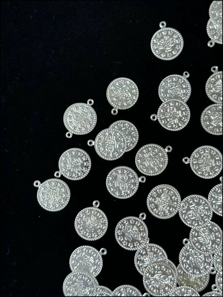 Монетки 100 шт/ 15 мм серебро