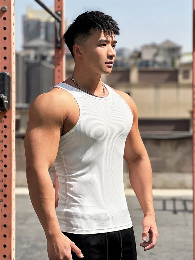 Топ VANQUISH FITNESS