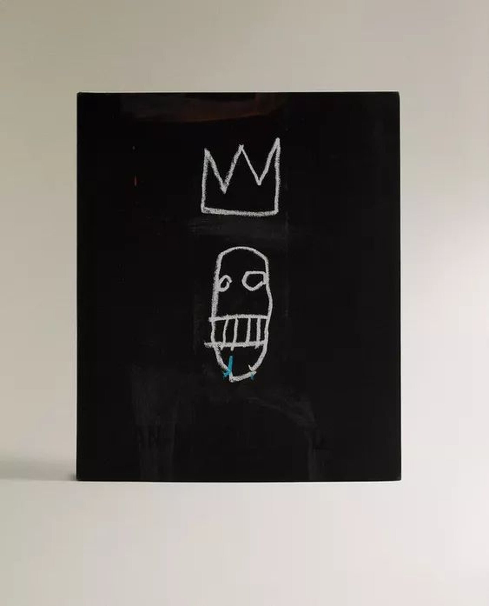 Книга Rizzoli "THE ICONIC WORKS Jean-Michel Basquiat", 2025 г, 256 стр, 31,4x26x2 см