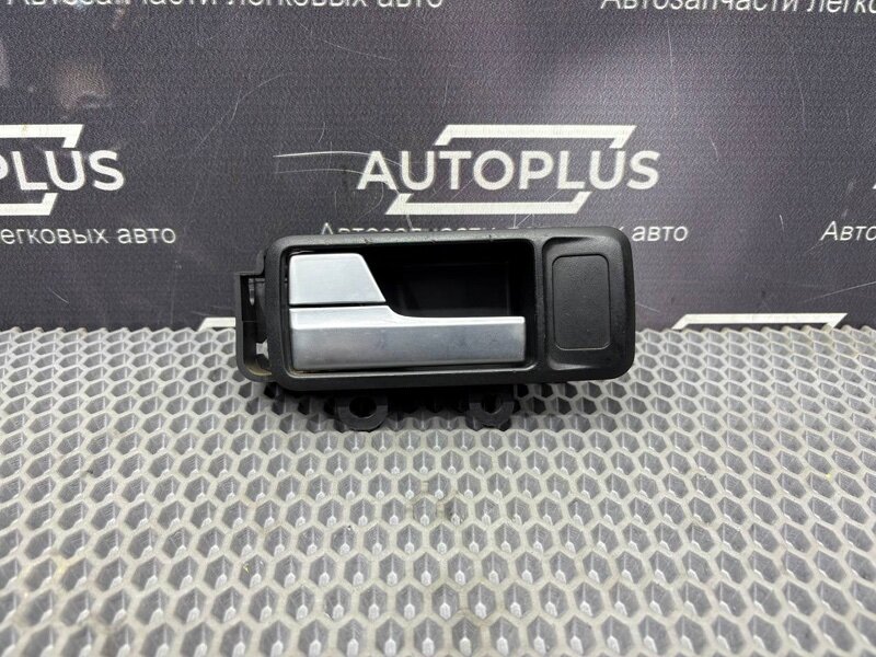 Внутренняя ручка двери Левый Передний Ford Focus 2007 (1.8 QQDB) Б/У с пробегом Арт. 18794