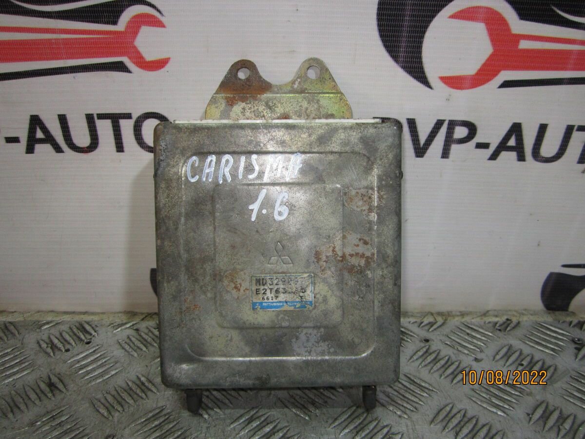 Блок управления двигателем Mitsubishi Carisma 4G92 MD322386