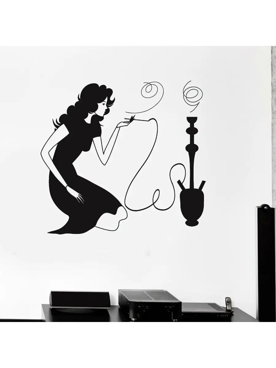 Наклейка на стену для декора Силуэт девушки с кальяном