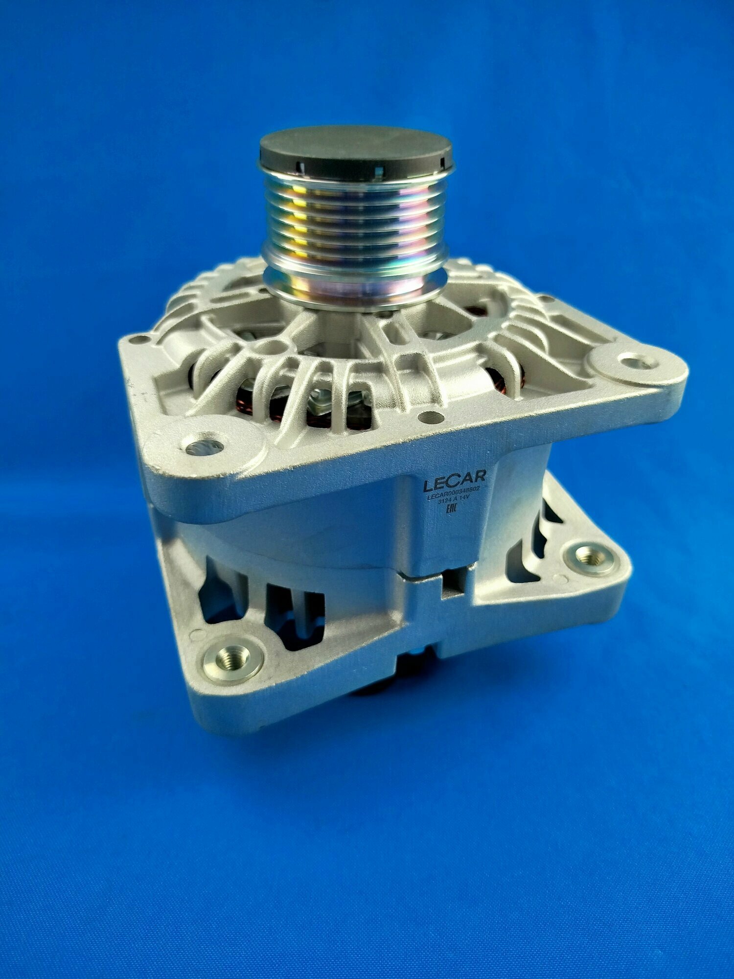 Генератор "LECAR" для автомобилей Renault Logan, Sandero 07->15, Duster 11-> (110A)