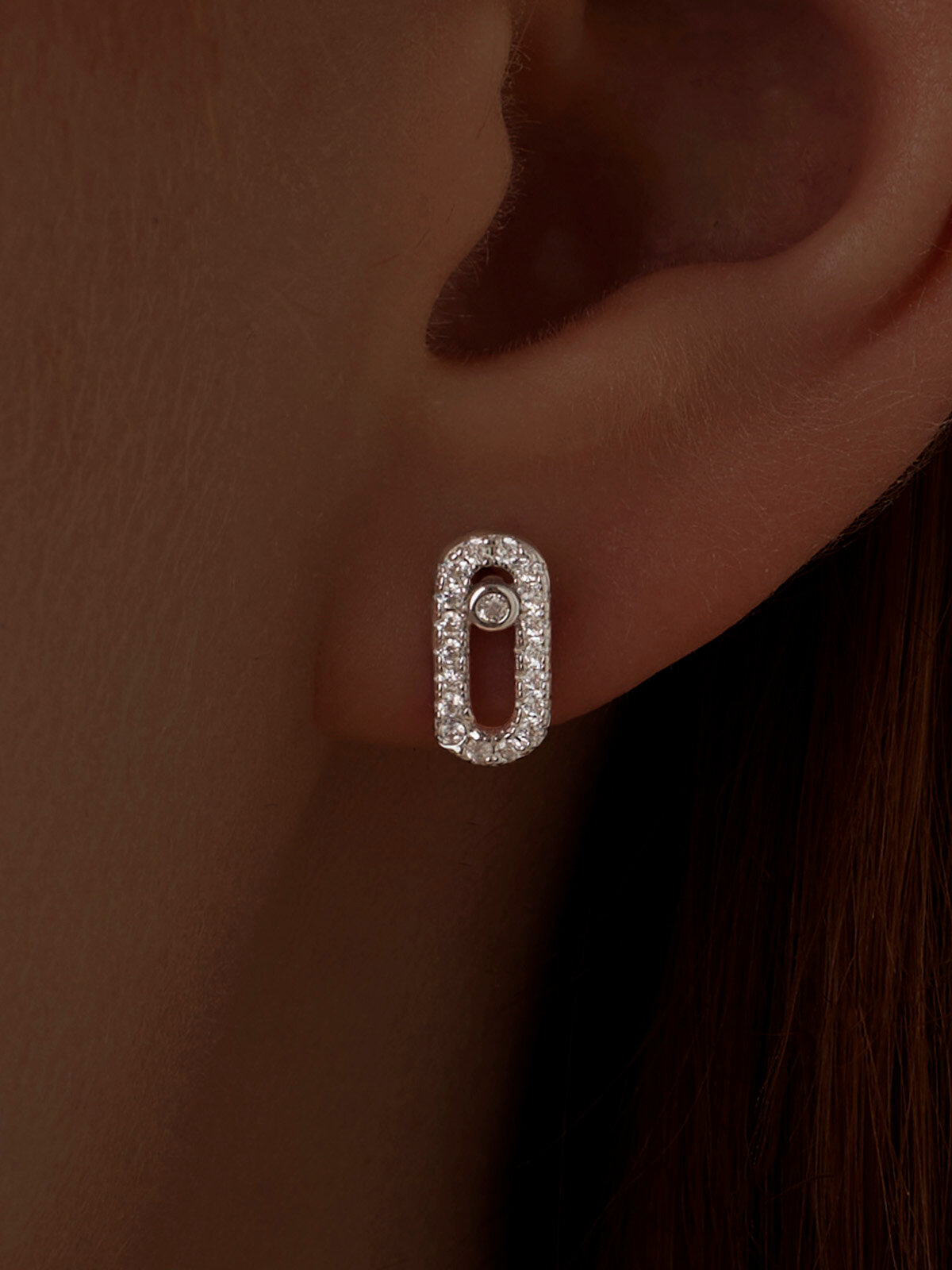 Серьги пусеты, серебро, 925 проба, родирование, фианит