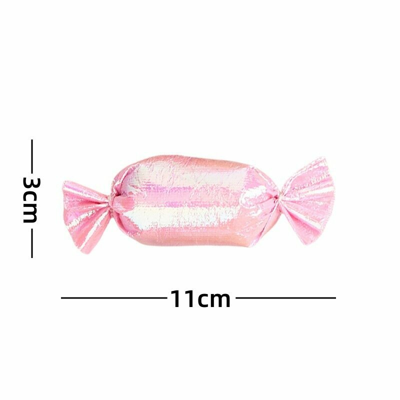 Blue Candy Cat Entertainment жует подарки лучшего друга и сувениры