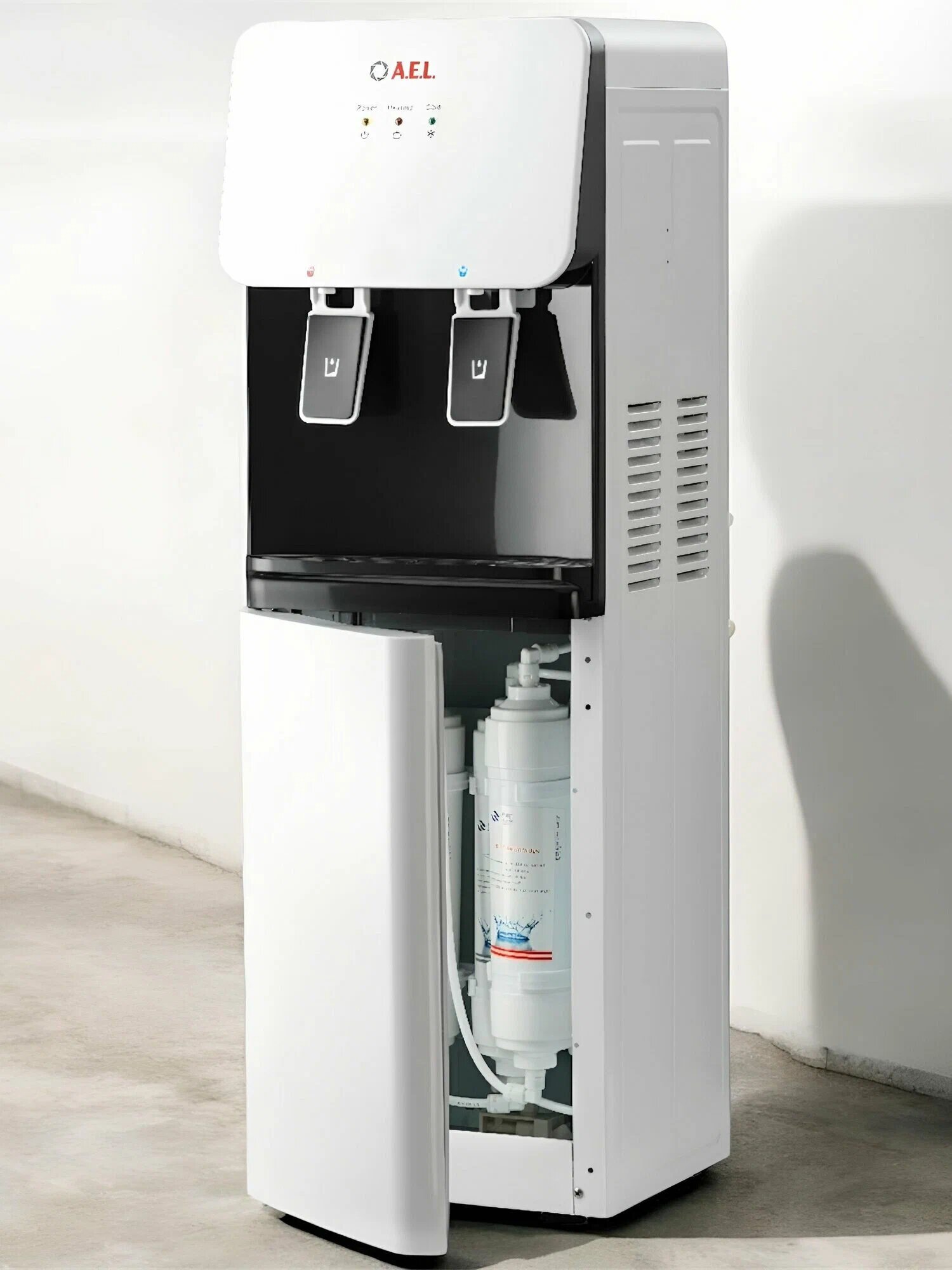 A.E.L. LD-85s white/black. Гарантия 12мес. Пурифайер - проточный кулер для воды.