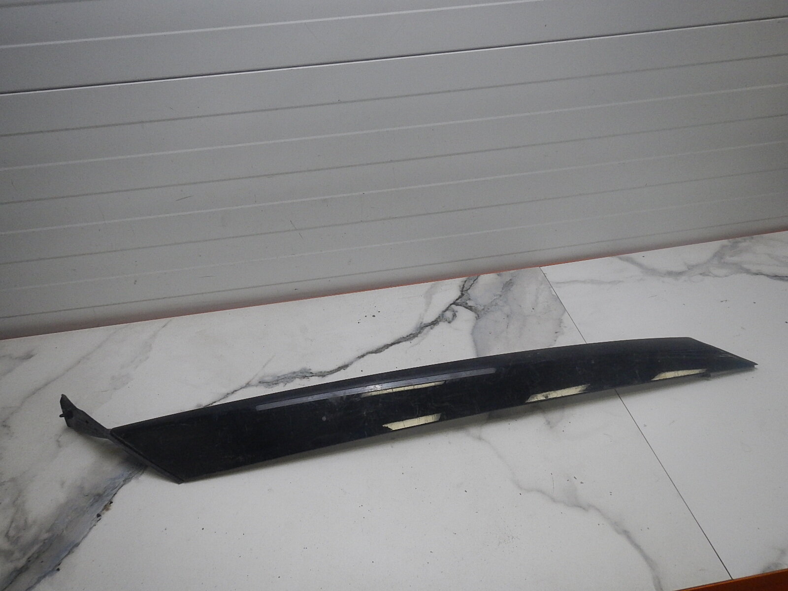 Б/У Молдинг лобового стекла, Jaecoo (Джейку)-J7 (23-) Jaecoo J7 (23-) левый Царапины. 627099 JAECOO арт. 609001874AA