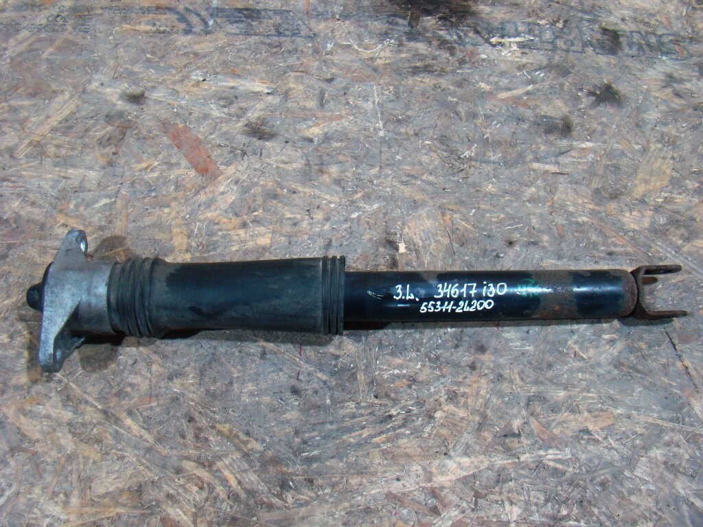 Hyundai i30 Амортизатор задний 553112L200