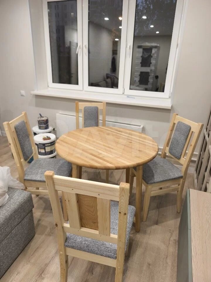 Название товара "Стол диаметр 500, высота 450, из древесного массива"