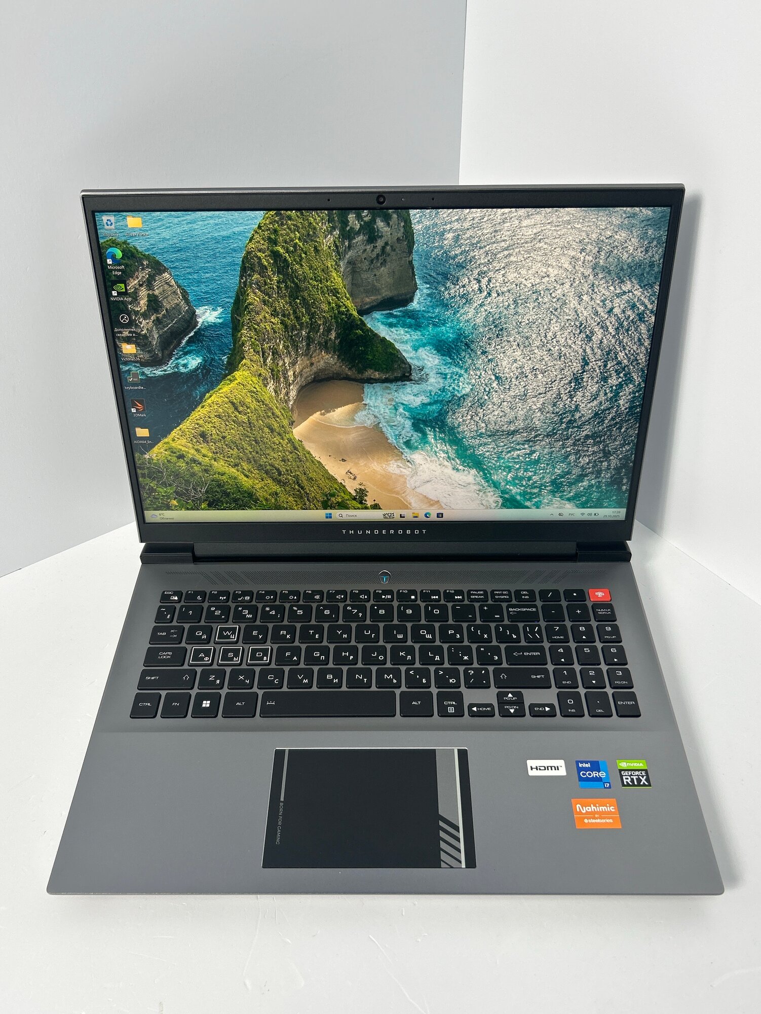 Ноутбук игровой Thunderobot Zero Ultra 7 (JT009JE09RU) 16"/Intel Core i7-12700H/RAM 32GB/SSD 1024GB/GeForce RTX 3080Ti/2560x1600/IPS/165Hz/Win11/Подсветка кл-ры: RGB/Серый Состояние: B1