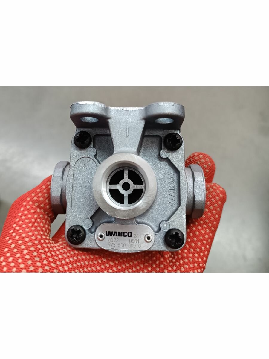 Клапан быстрого растормаживания М22x1.5 MB/BPW/Iveco , арт. 9735000000 WABCO
