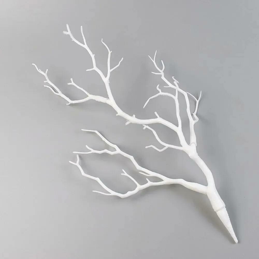 Декоративные сосновые ветки, 1 шт, белый цвет, высота 35 см, материал пластик, вес 80 г, упаковка гофрированная картонная, тип искусственное дерево, декоративные ветки с шишками