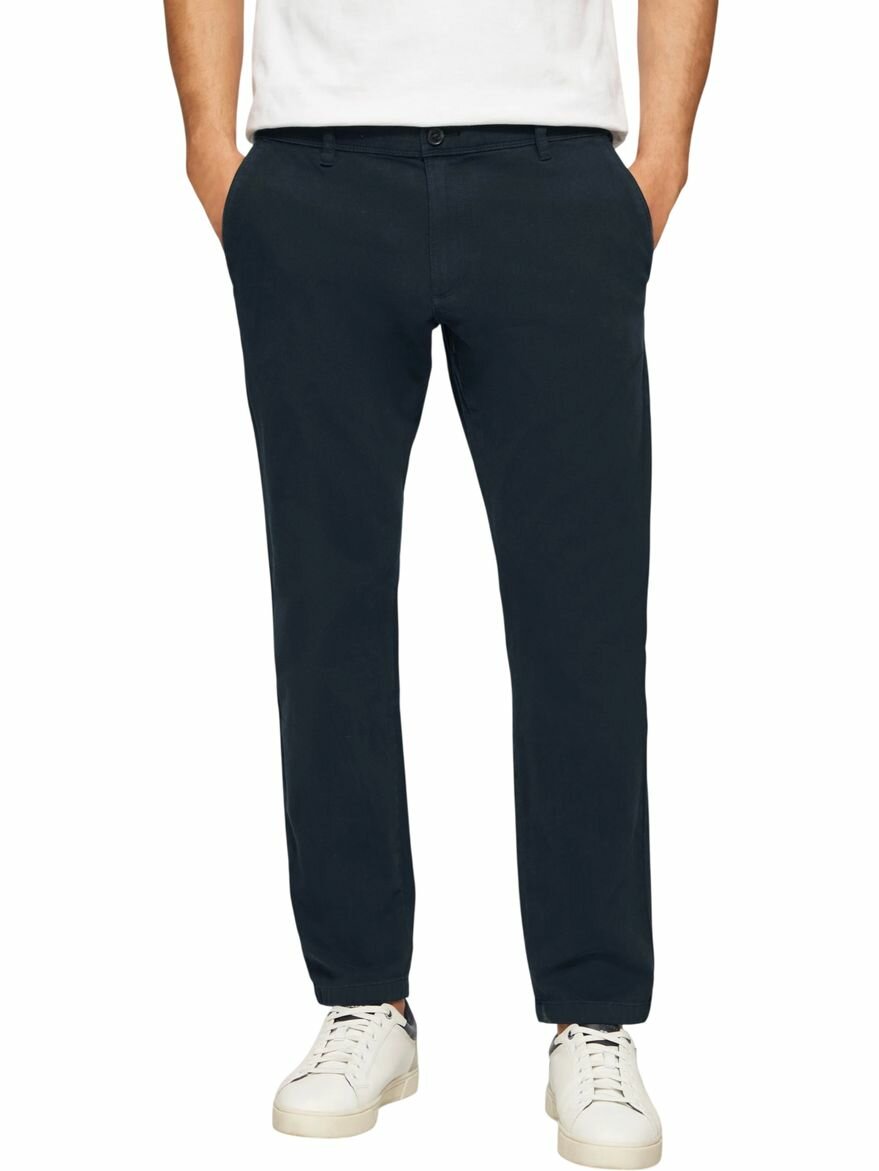 Брюки чинос