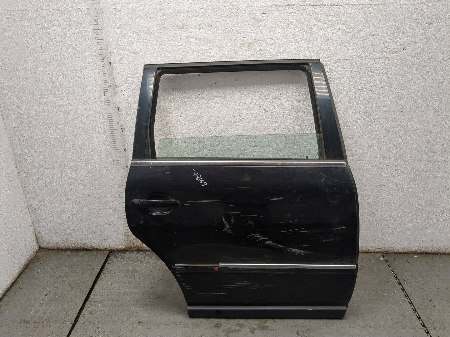 Дверь боковая (легковая) правая задняя Volkswagen Passat 5 Б/У