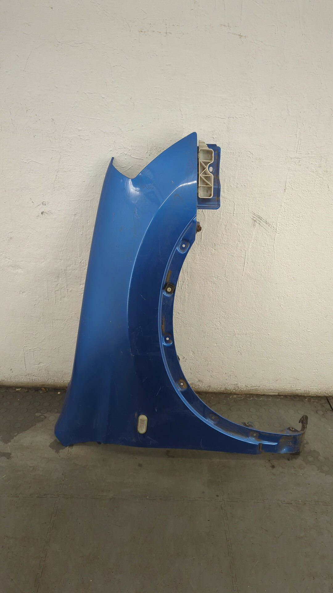 Крыло правое переднее Nissan Qashqai Б/У