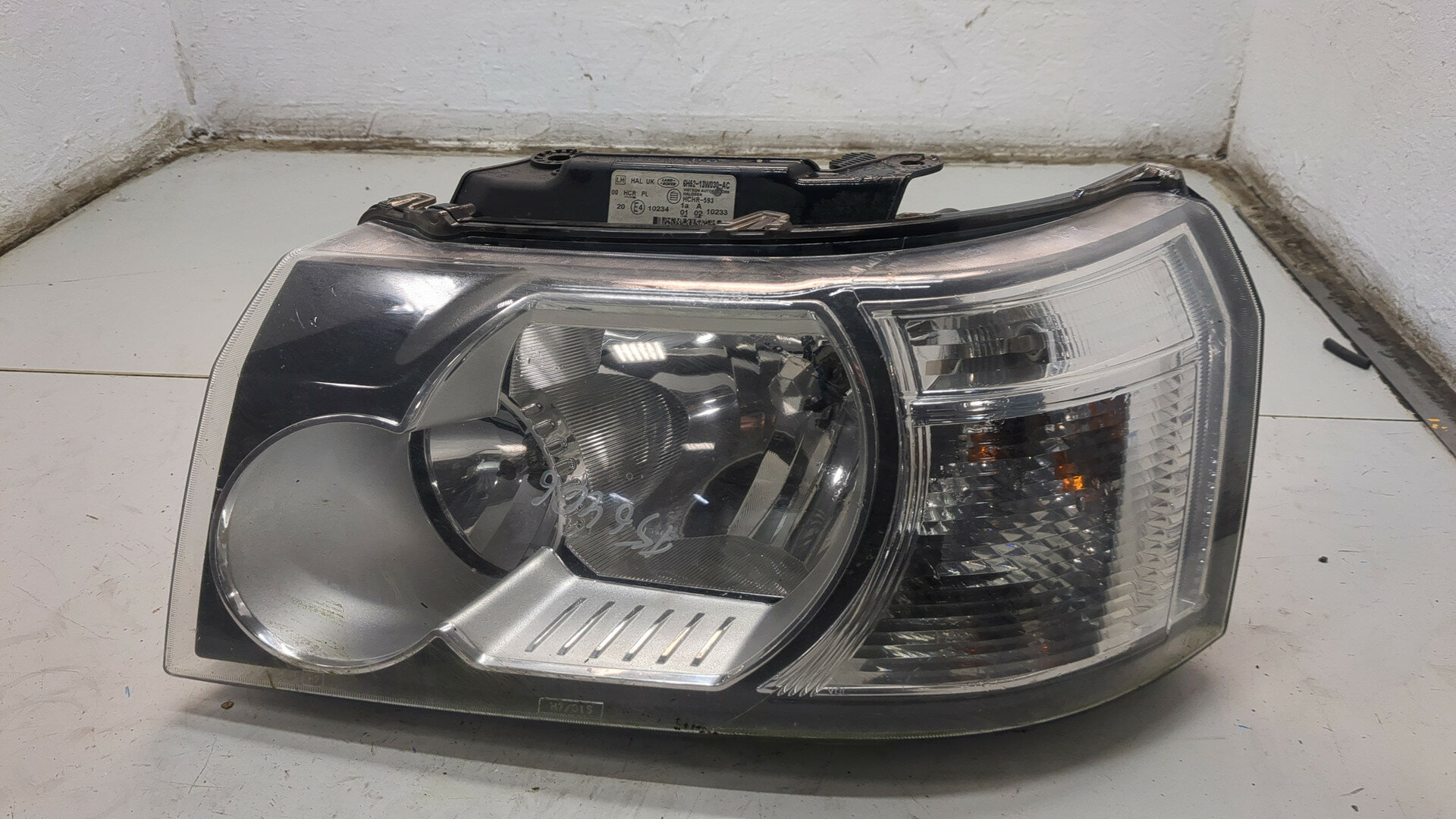 Фара (передняя) левая Land Rover Freelander 2 Б/У