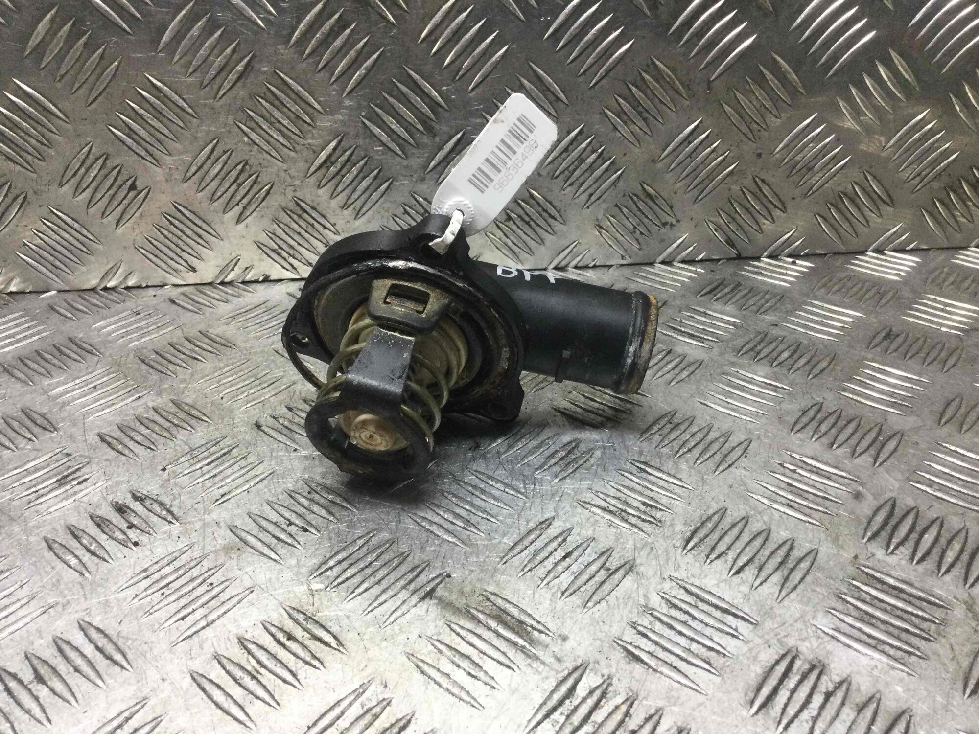 Б/У Корпус термостата Audi A6 C6/4F (2004-2008) 2006 г.