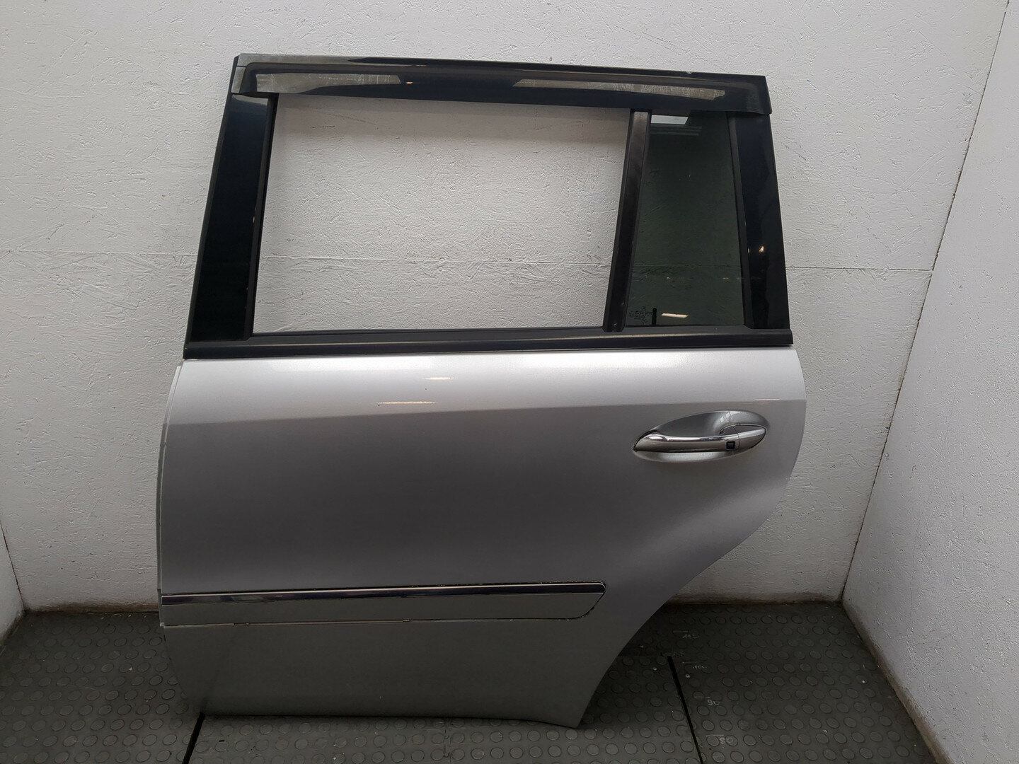 Дверь боковая (легковая) левая задняя Mercedes GL X164 Б/У