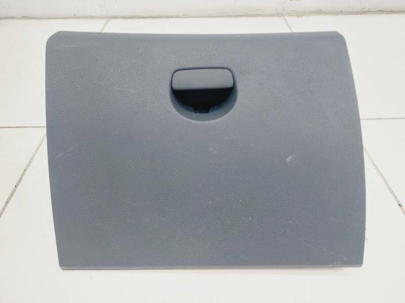 Крышка бардачка Renault Sandero 2014 кат.номер: 682529625R 685116430R