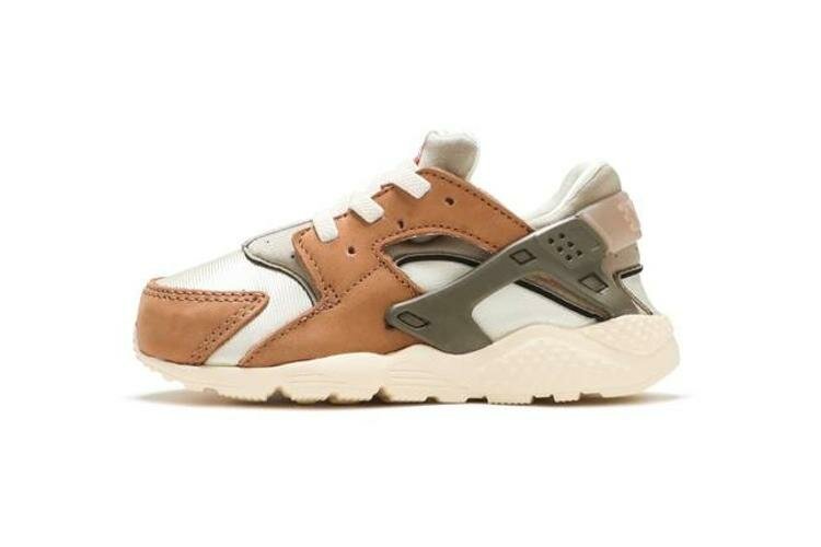 Кроссовки Air