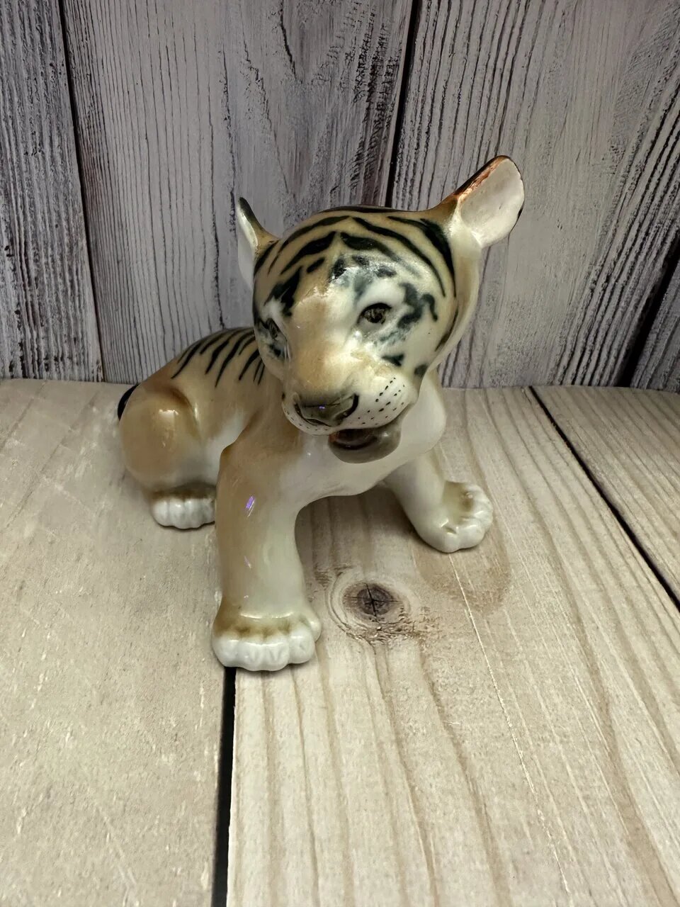 Статуэтка Тигрёнок Лфз 1970 годы