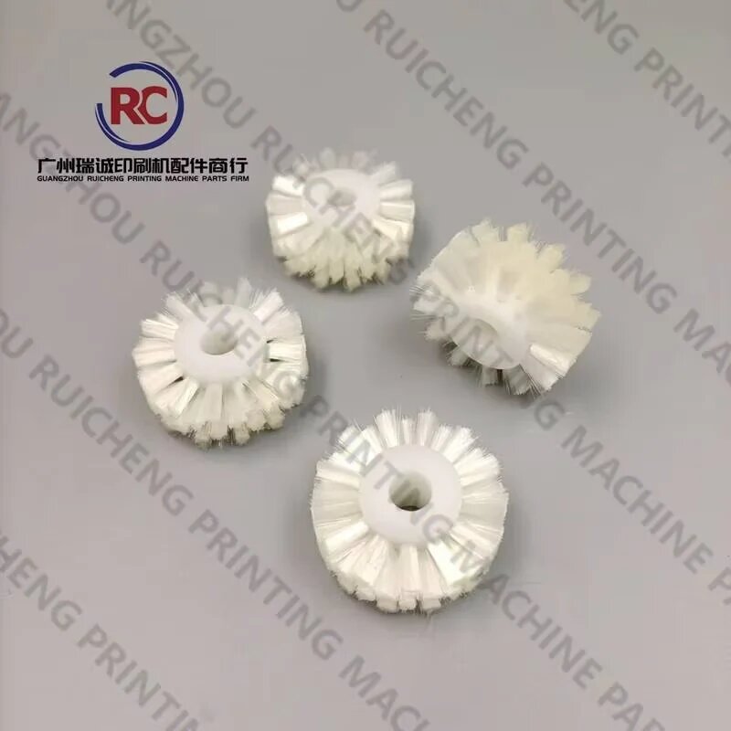 4-х шт. бегун с щеткой для запасных частей для офсетной печатной машины Sakurai Oliver, размер 32x14x7 мм