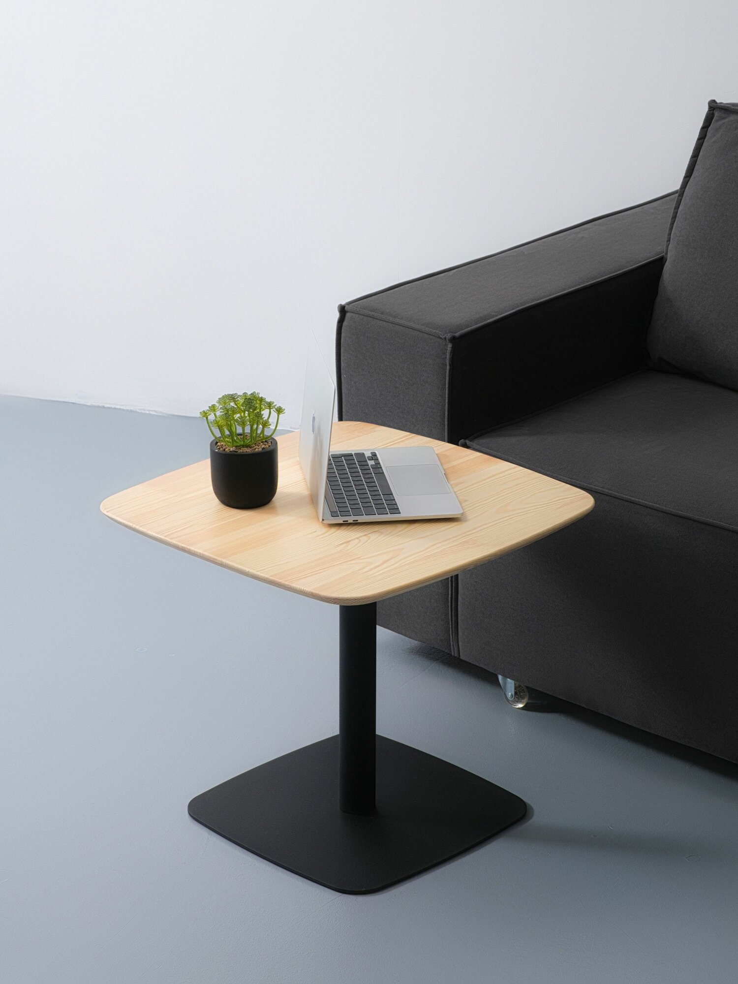 Барный стол IvaRoom "Стоун", 60x60 см, квадратный, березовый, натуральная береза, лакированный